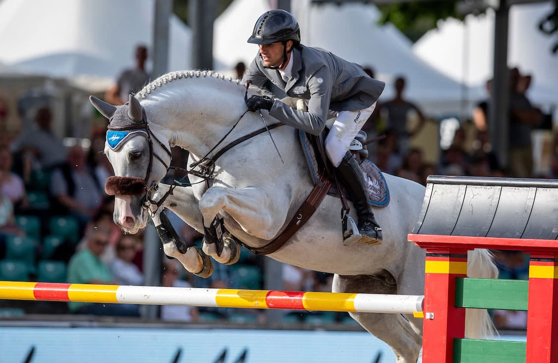 Oslo: Spring-Weltcup - der Sieg geht zum Auftakt an die Schweiz - Horse ...